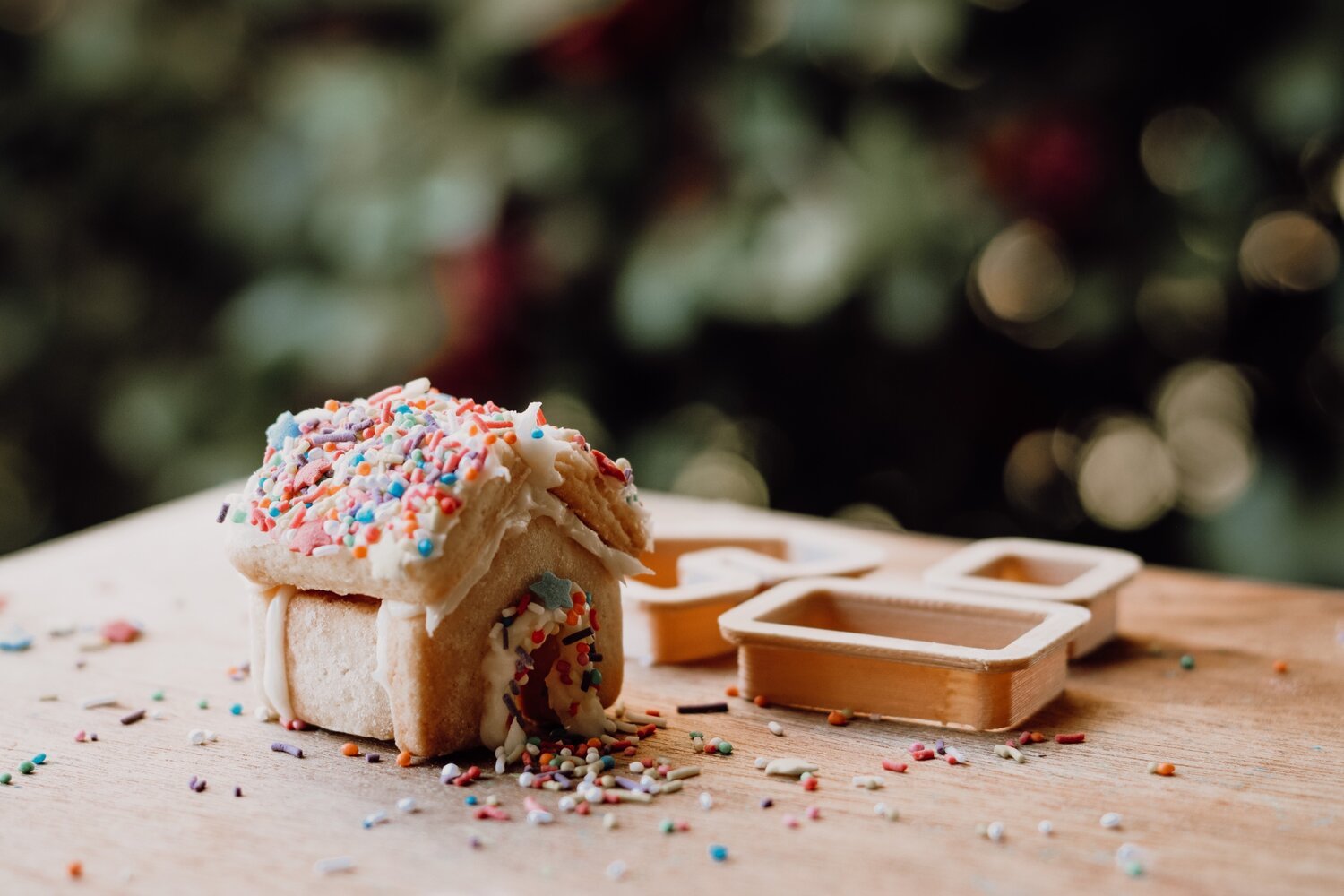 Mini Gingerbread House Eco Cutter Set by Kinfolk Pantry | The Playful ...